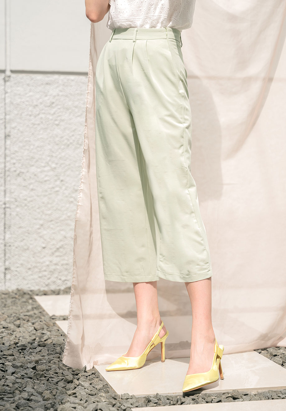 Garner Pants Sage Green - Chocochips | Chocochips Boutique | www ...